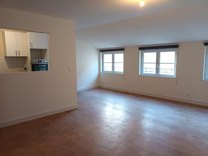 Appartement à louer - Poitiers - 3 pièces - 2 chambres