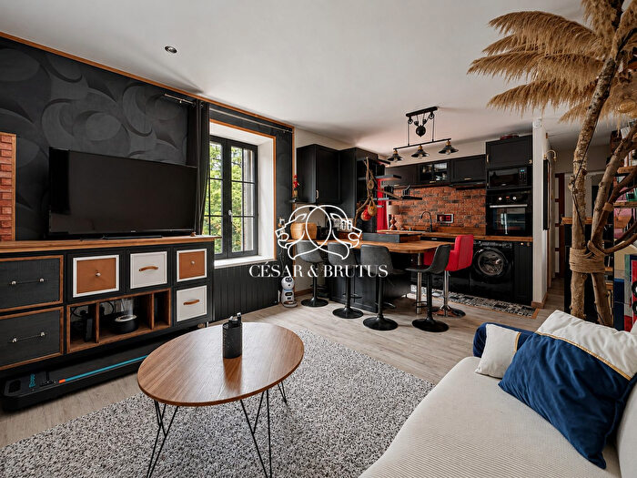 Appartement 2 pièces à Pont-Évêque, à vendre