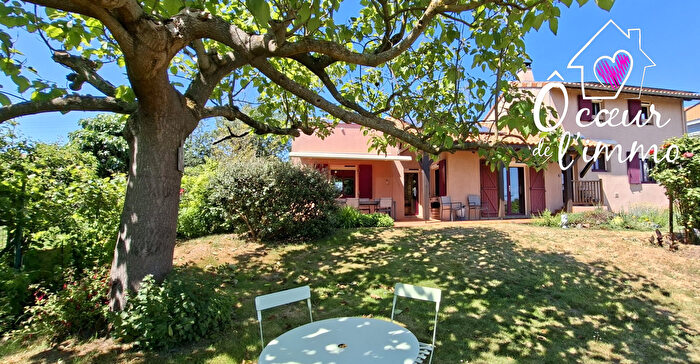 Saint-Georges-des-Gardes - Maison 7 pièces à vendre