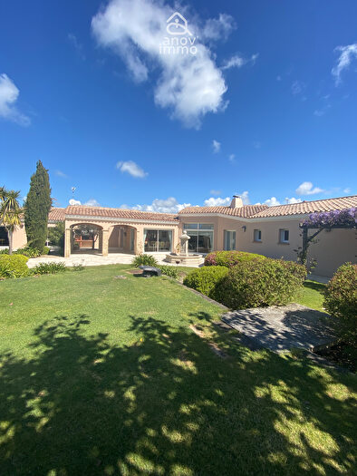 Maison 10 pièces à vendre à Olonne-sur-Mer, La Guérinère, Les Moinardes, Les Favrioux