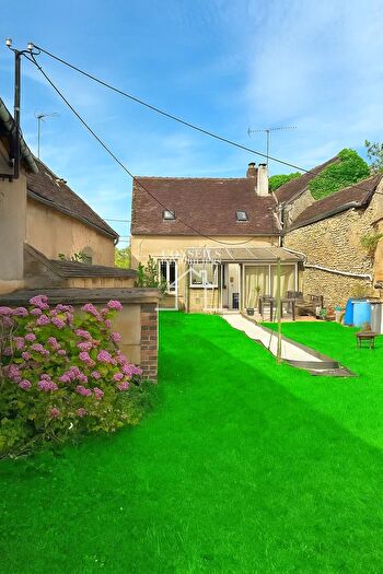 Villeneuve-sur-Yonne - Maison 4 pièces à vendre