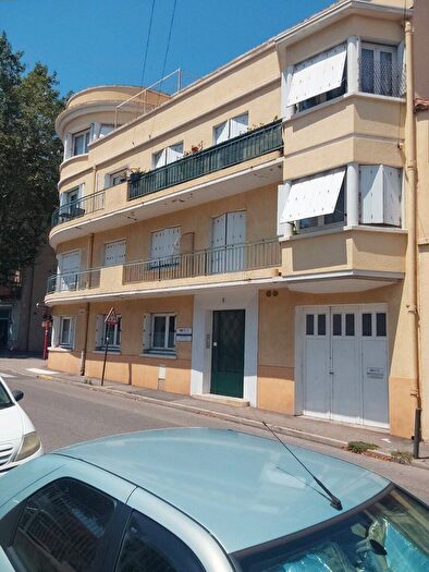 Appartement à louer - Bourg-Charité, Narbonne - 4 pièces - 3 chambres