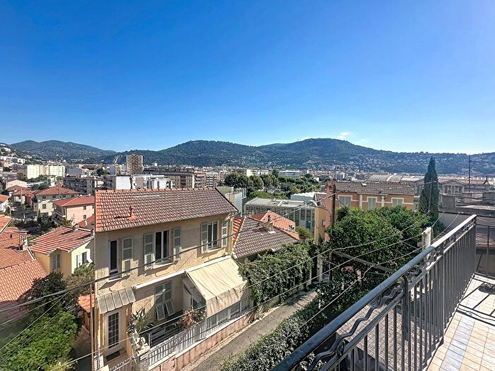 Nice, Cimiez : Appartement 4 pièces à vendre