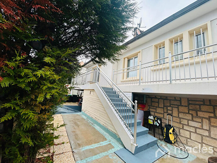 Maison à vendre - Deuil-la-Barre, Centre-ville, Côte - 7 pièces - 4 chambres