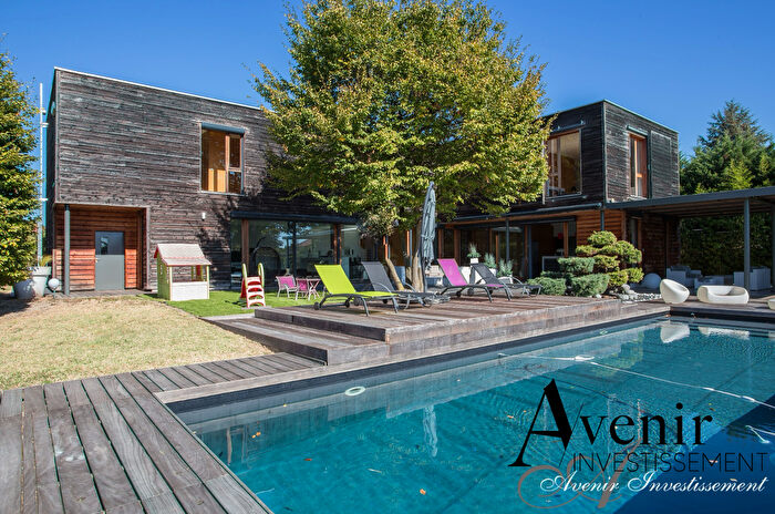 Maison à louer - Neyron - 7 pièces - 4 chambres