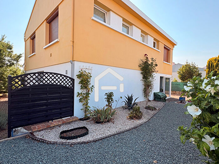 Maison 5 pièces à Le Champ-Saint-Père, à vendre