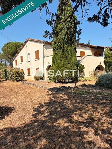 Maison 9 pièces à Lauris, à vendre