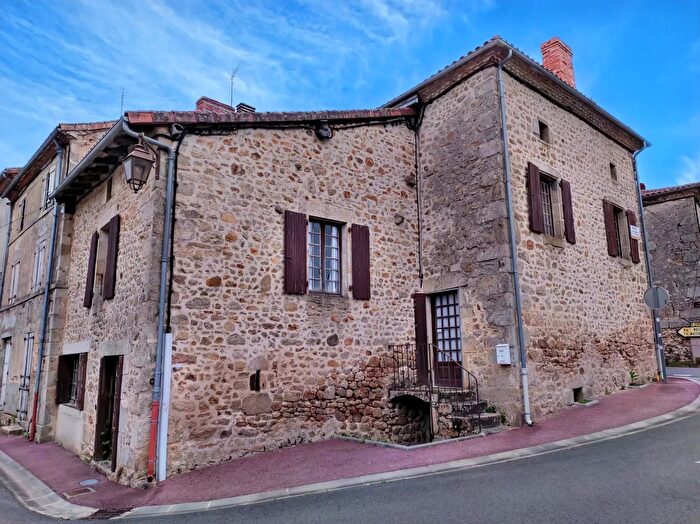 Maison à vendre - Champniers-et-Reilhac - 4 pièces - 3 chambres