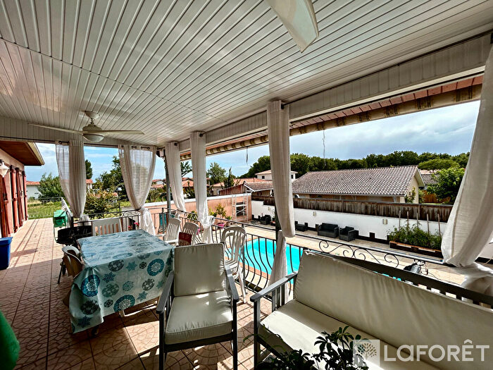 Maison à vendre - Gujan-Mestras, Mestras - 8 pièces - 6 chambres