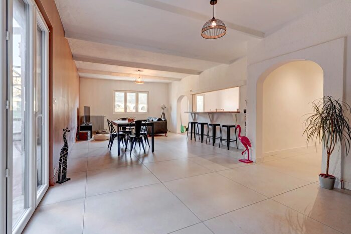 Appartement à vendre - LEscarène - 4 pièces - 2 chambres