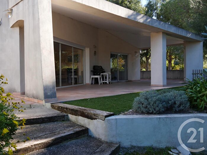 Maison 3 pièces à louer à La Ciotat, Vallat de Roubaud