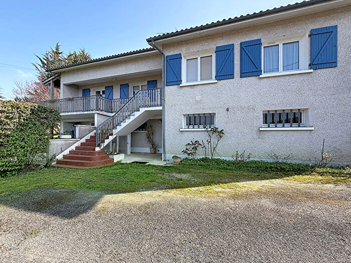 Maison à vendre - Pavie - 7 pièces - 5 chambres