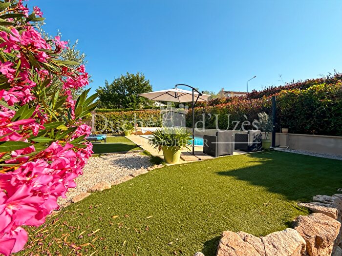 Maison à vendre - Uzès - 5 pièces - 4 chambres