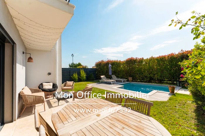 Le Puy-Sainte-Réparade : Maison 4 pièces à vendre