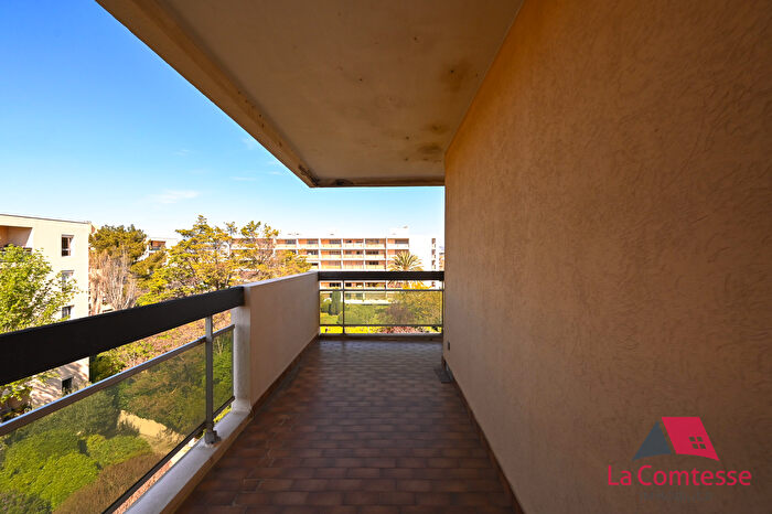 Appartement à vendre - Marseille e , Vielle Chapelle - 3 pièces - 2 chambres