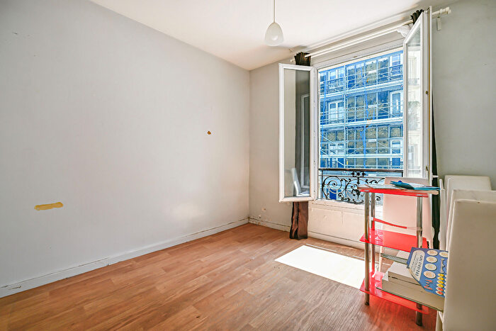 Appartement à vendre - Paris e , La Chapelle, Marx Dormoy - 1 pièce - 1 chambre