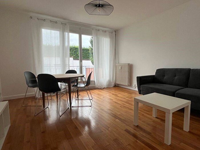 Appartement 3 pièces à louer à Cité Bretonnie-Chatelet-Favieres-Conches, Montluçon