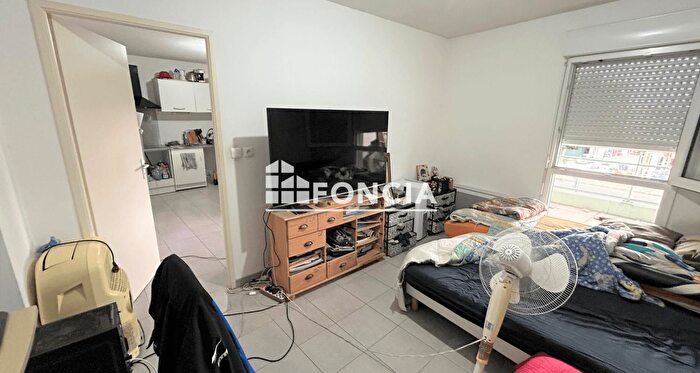 Appartement à vendre - Nîmes, Route dArles - 2 pièces - 1 chambre