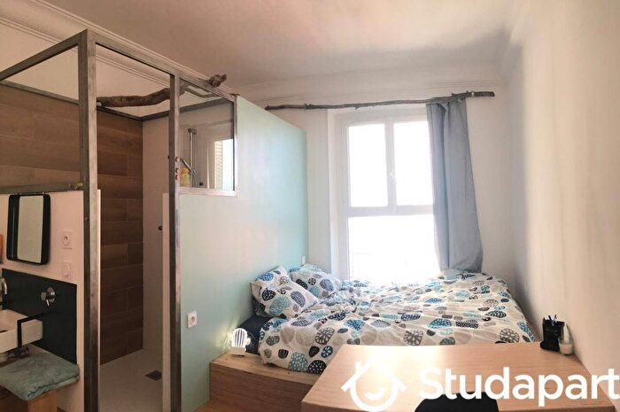 Centre-ville, Victor Hugo, Grenoble : Appartement 1 pièce à louer