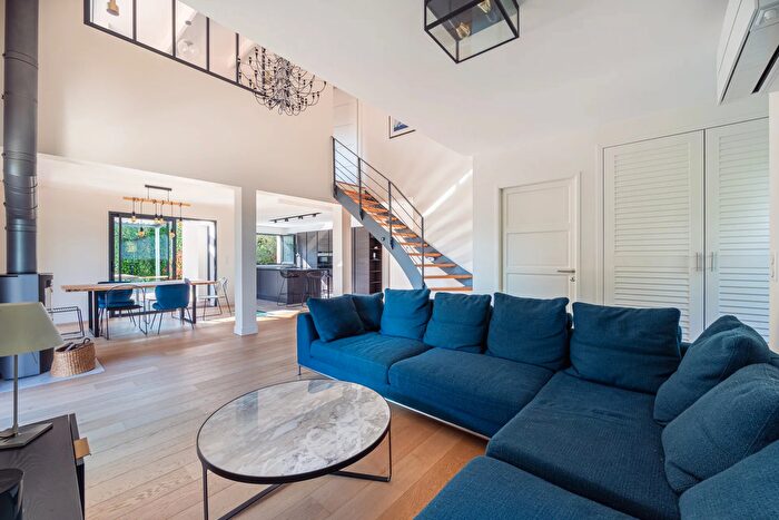 Maison 6 pièces à La Teste-de-Buch, Centre-ville, à vendre