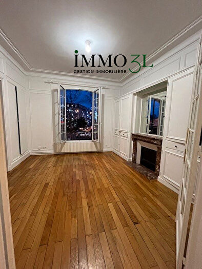 Appartement à louer - Le Raincy, Côteaux - 4 pièces - 3 chambres