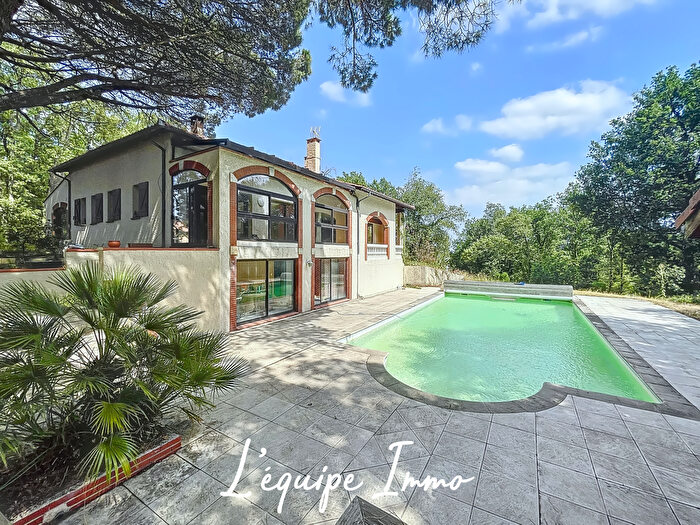 Maison à vendre - Menville - 10 pièces - 6 chambres