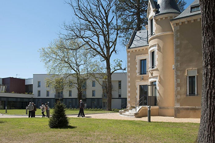 Appartement 1 pièce à Parthenay, à vendre