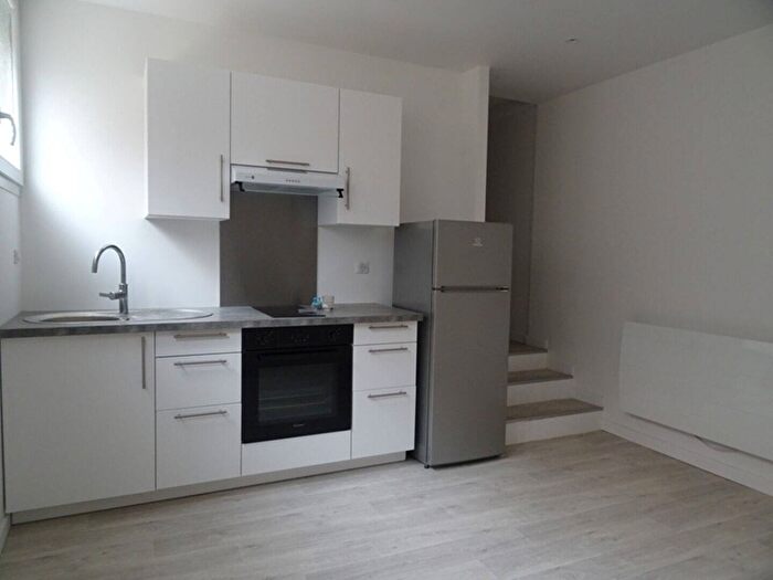 Centre Ville, Reims : Appartement 2 pièces à louer