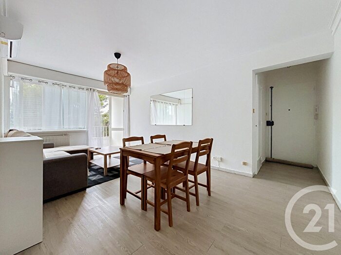 Appartement 3 pièces à louer à Marseille 9ème, Le Cabot
