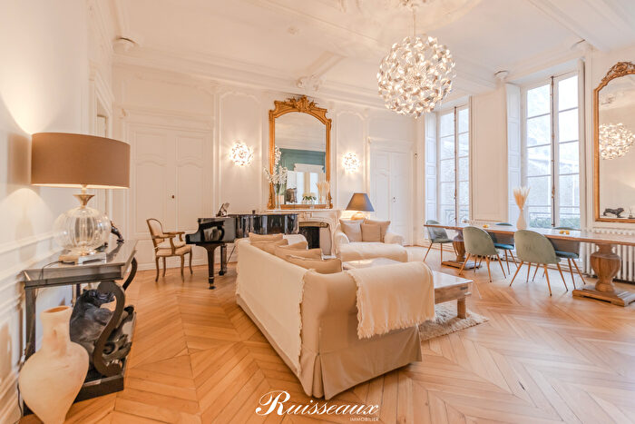 Appartement à vendre - Dijon, Centre-ville - 5 pièces - 3 chambres