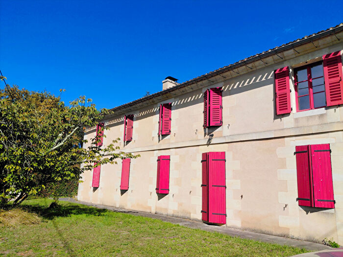 Maison à vendre - Saint-Caprais-de-Bordeaux - 7 pièces - 4 chambres