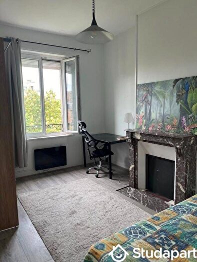 Appartement à louer - Centre Ville, Reims - 1 pièce - 1 chambre