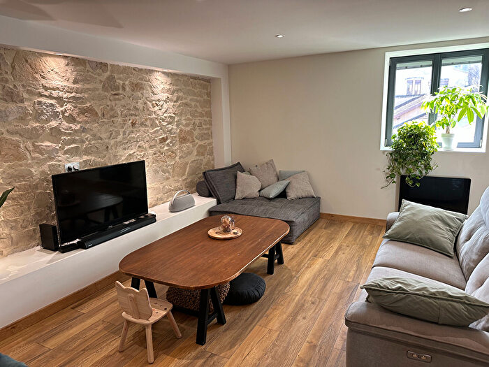 Appartement à vendre - Bourgoin-Jallieu, Centre-ville, Pont Saint-Michel - 3 pièces - 2 chambres