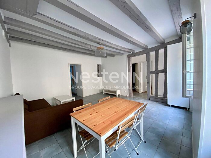 Appartement 3 pièces à Centre Ville, Blois, à louer
