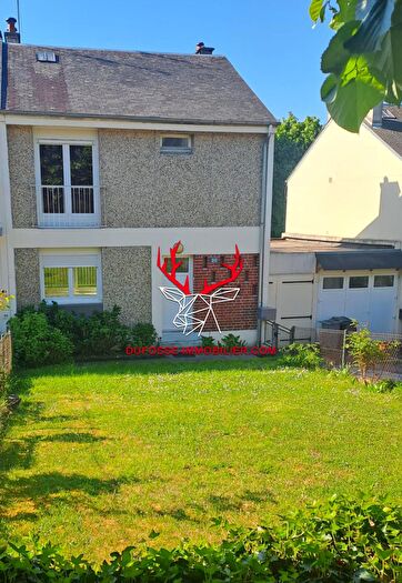 Maison à vendre - Lisieux - 4 pièces - 3 chambres