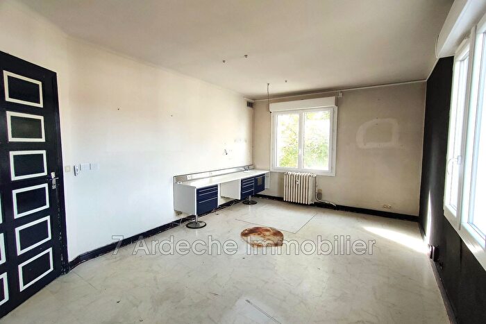 Appartement à vendre - Aubenas, Centre-ville - 3 pièces