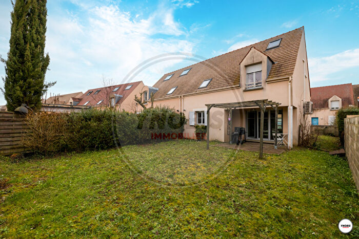 Maison à vendre - Ecquevilly - 6 pièces - 4 chambres