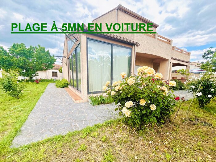 Maison à vendre - Vias, Ville - 5 pièces - 3 chambres