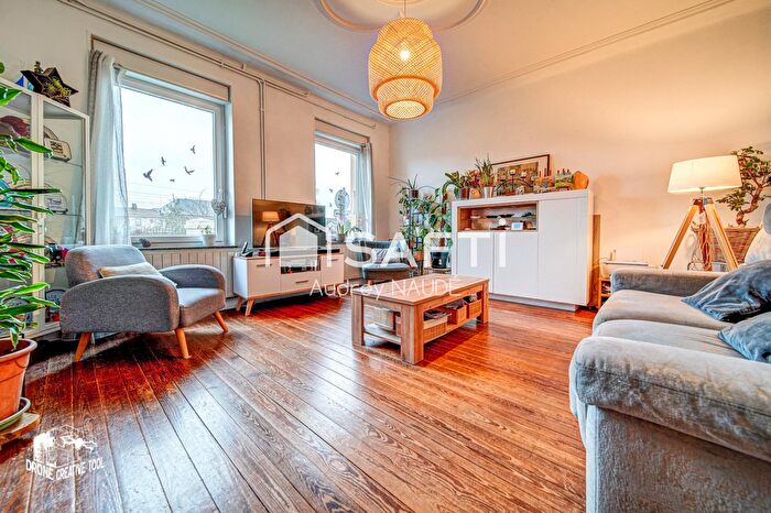 Maison à vendre - Uckange - 7 pièces - 5 chambres