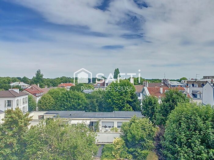 Appartement à vendre - Saint-Germain-en-Laye, Alsace, Péreire - 6 pièces - 4 chambres