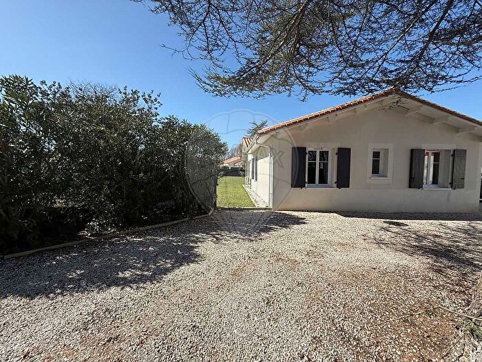 Maison à vendre - Saint-Palais-sur-Mer - 4 pièces - 3 chambres