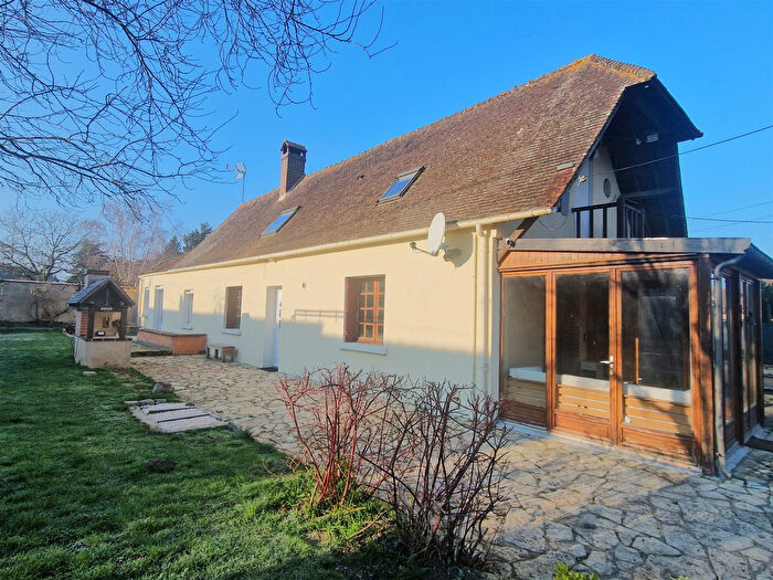 Maison à vendre - La Madeleine-de-Nonancourt - 5 pièces - 4 chambres