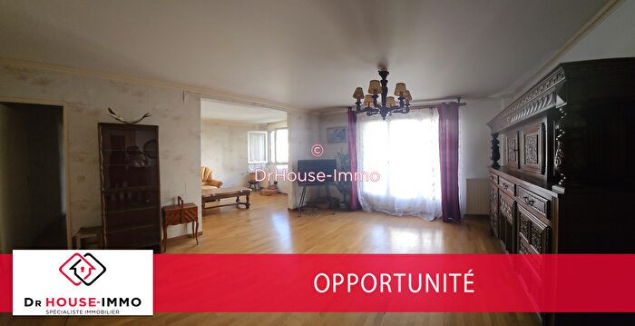 Appartement à vendre - Bondy, Les Mérisiers - 4 pièces - 2 chambres