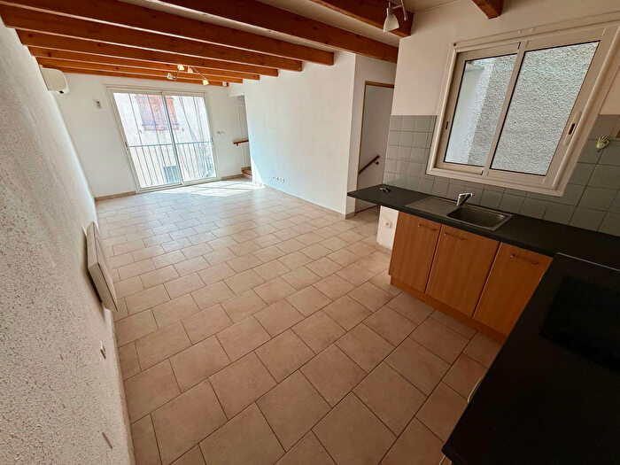 Maison 3 pièces à vendre à Pia