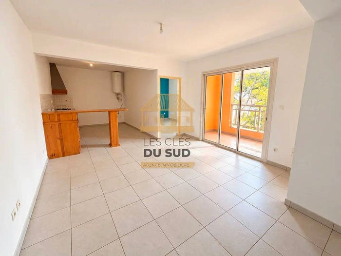 Appartement 3 pièces à L'Étang-Salé, à louer