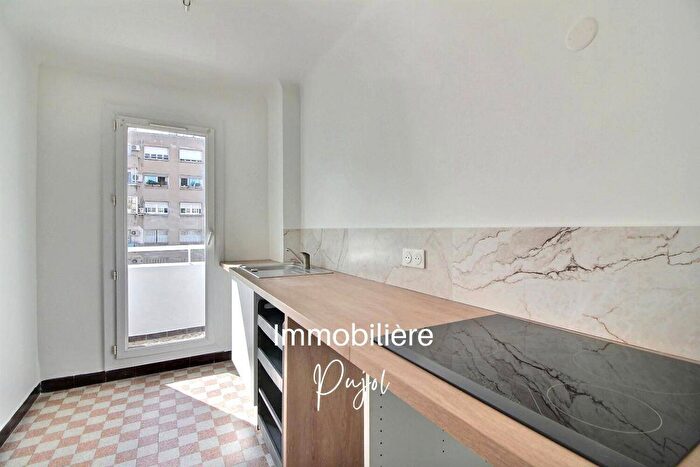 Appartement à louer - Saint Victor, Marseille ème - 2 pièces - 1 chambre