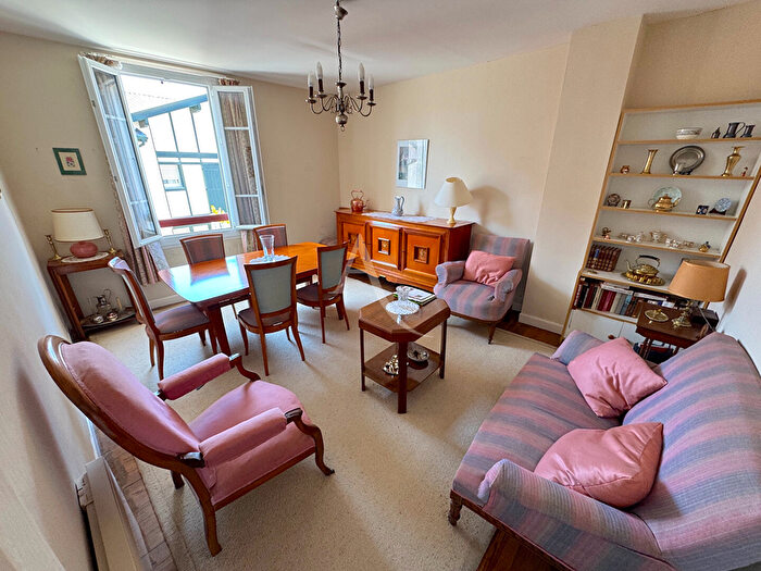 Appartement 4 pièces à vendre à Saint-Jean-de-Luz, Centre-ville