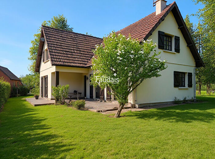 Maison 6 pièces à Pont-Hébert, à vendre