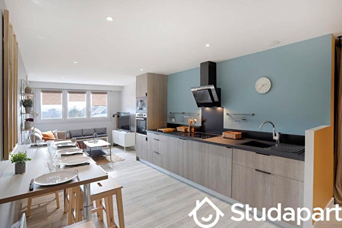 Appartement à louer - Bréquigny, Rennes - 1 pièce - 2 chambres