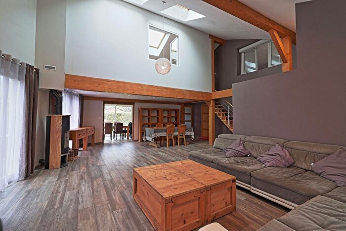 Maison à louer - Doussard - 5 pièces - 4 chambres